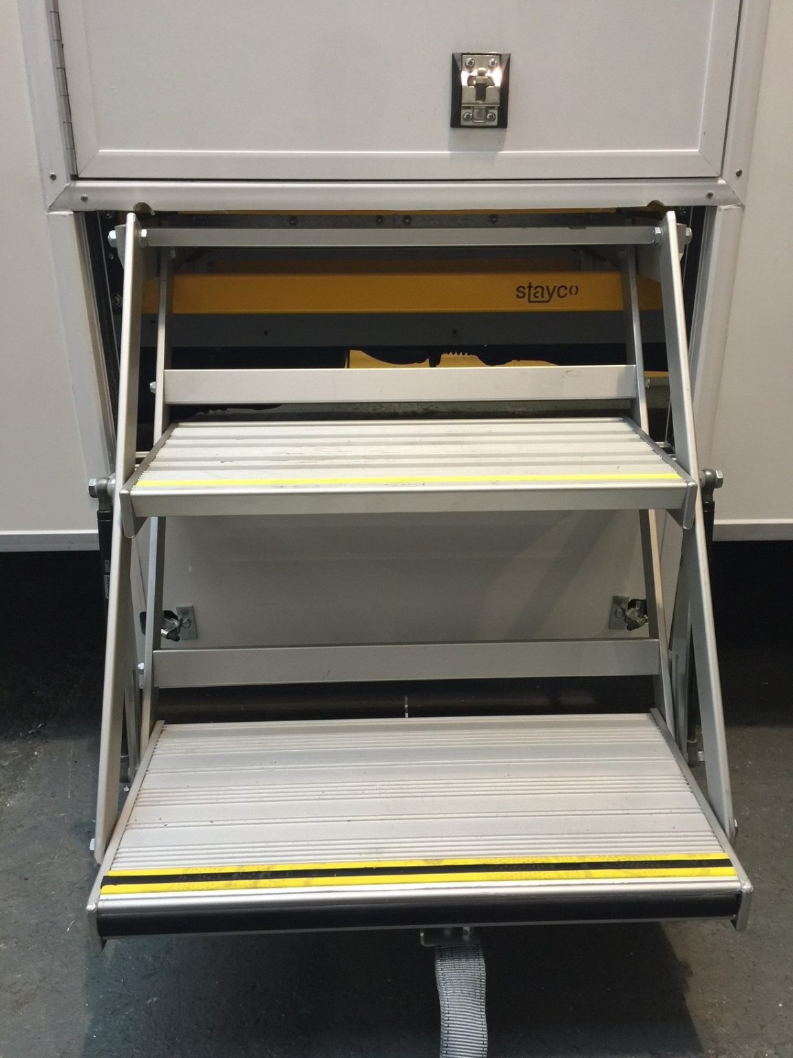 LS Series Steps – Stayco